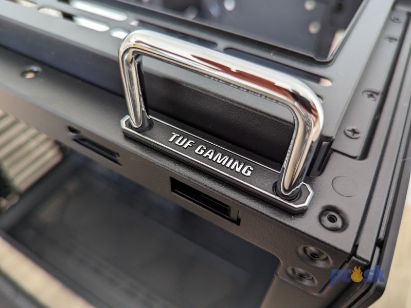 Asus TUF Gaming GT502 - keď netraeba hľadať skrinku u tradičných ...