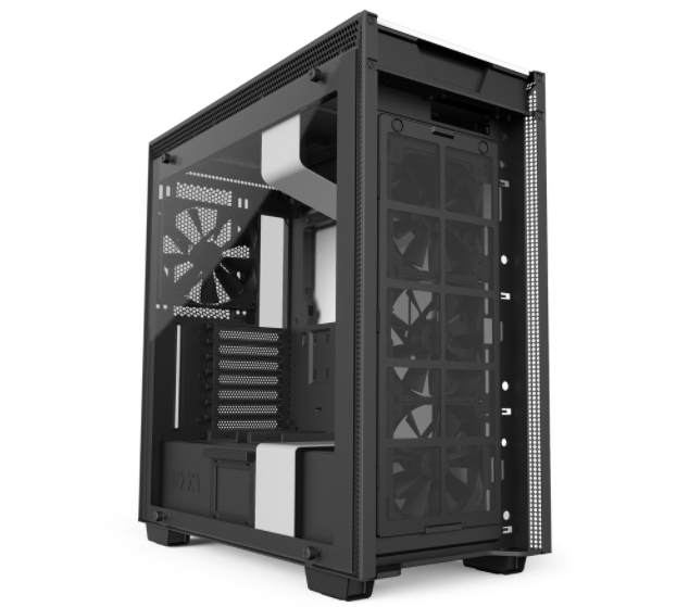Black and white build | pc.sk
